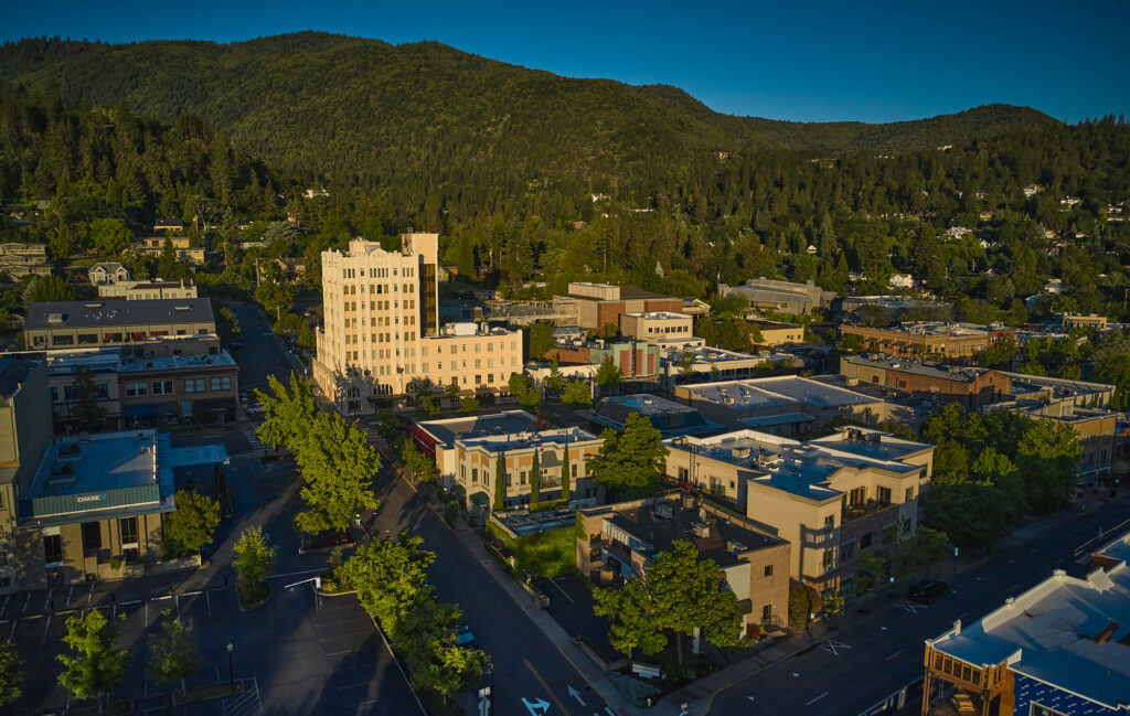 Photo Gallery - Ashland Springs Hotel