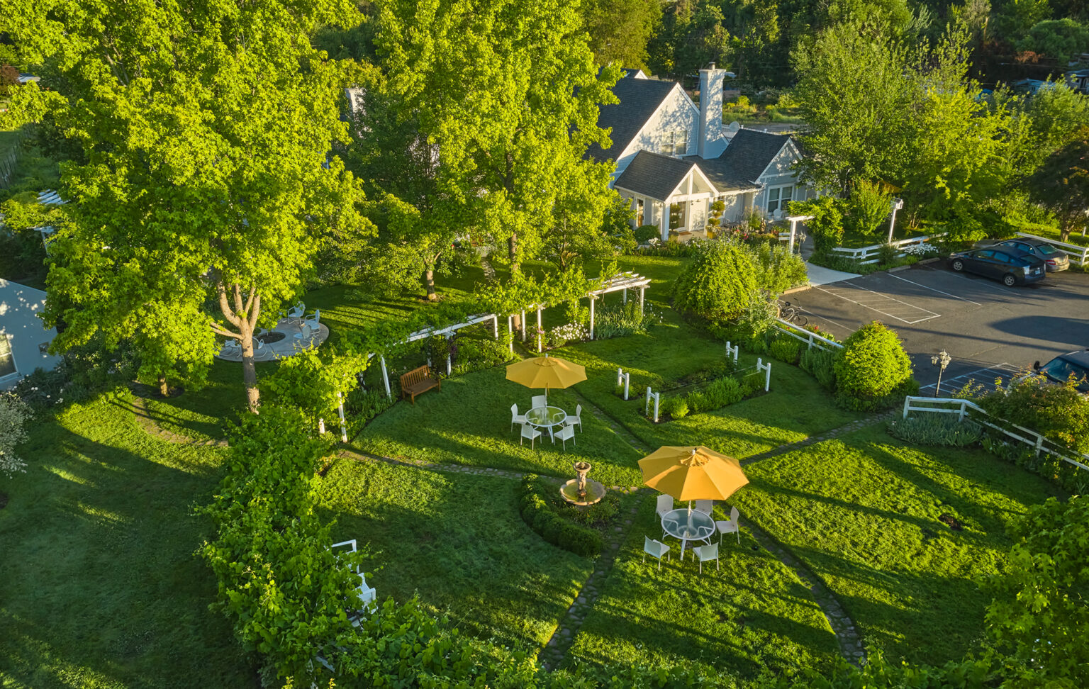 Elegant Wedding Venue in Southern Oregon Ashland Springs Hotel